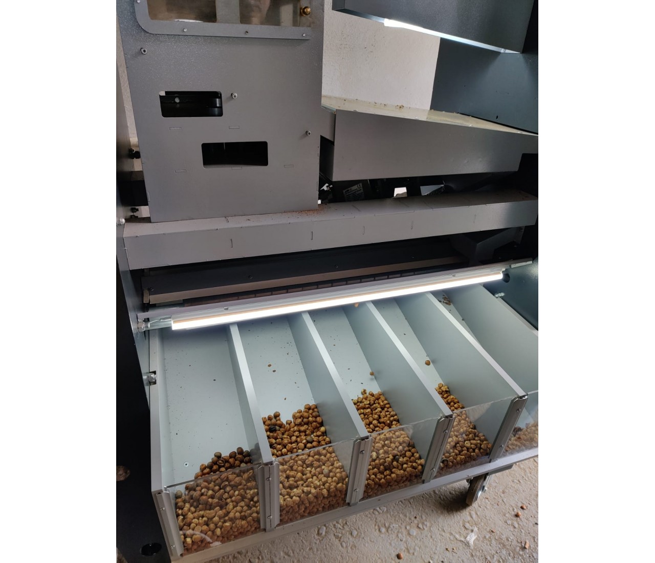 TURCOBAZAAR PROFESSIONAL NUT CRACKER MACHINE FULL AUTOMATIC ...